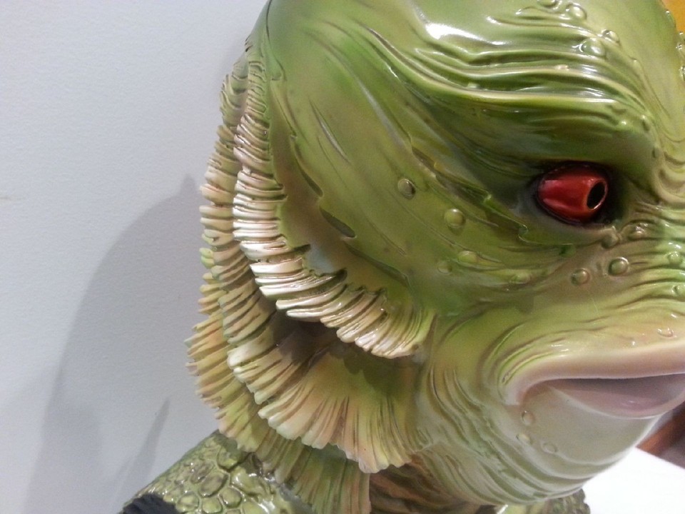 Sideshow Color Creature from the Black Lagoon 1:1 Bust life size #150/ ...