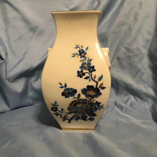 Beautiful Lenox Pagoda Vase Square Blue china w/ 24K gold trim 8 " tall ...