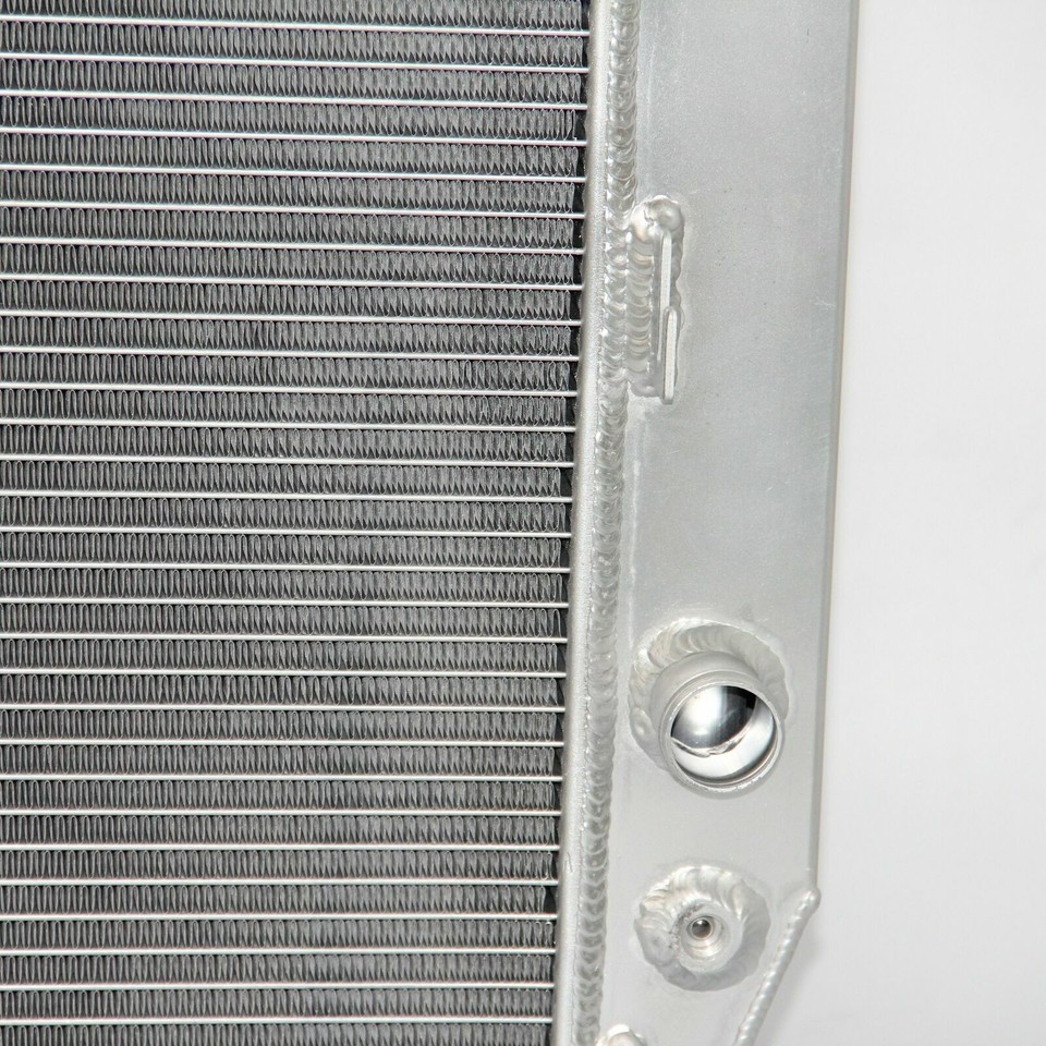 CU1885 Aluminum Radiator For 97-04 Chevrolet Chevrolet Corvette 5.7L ...