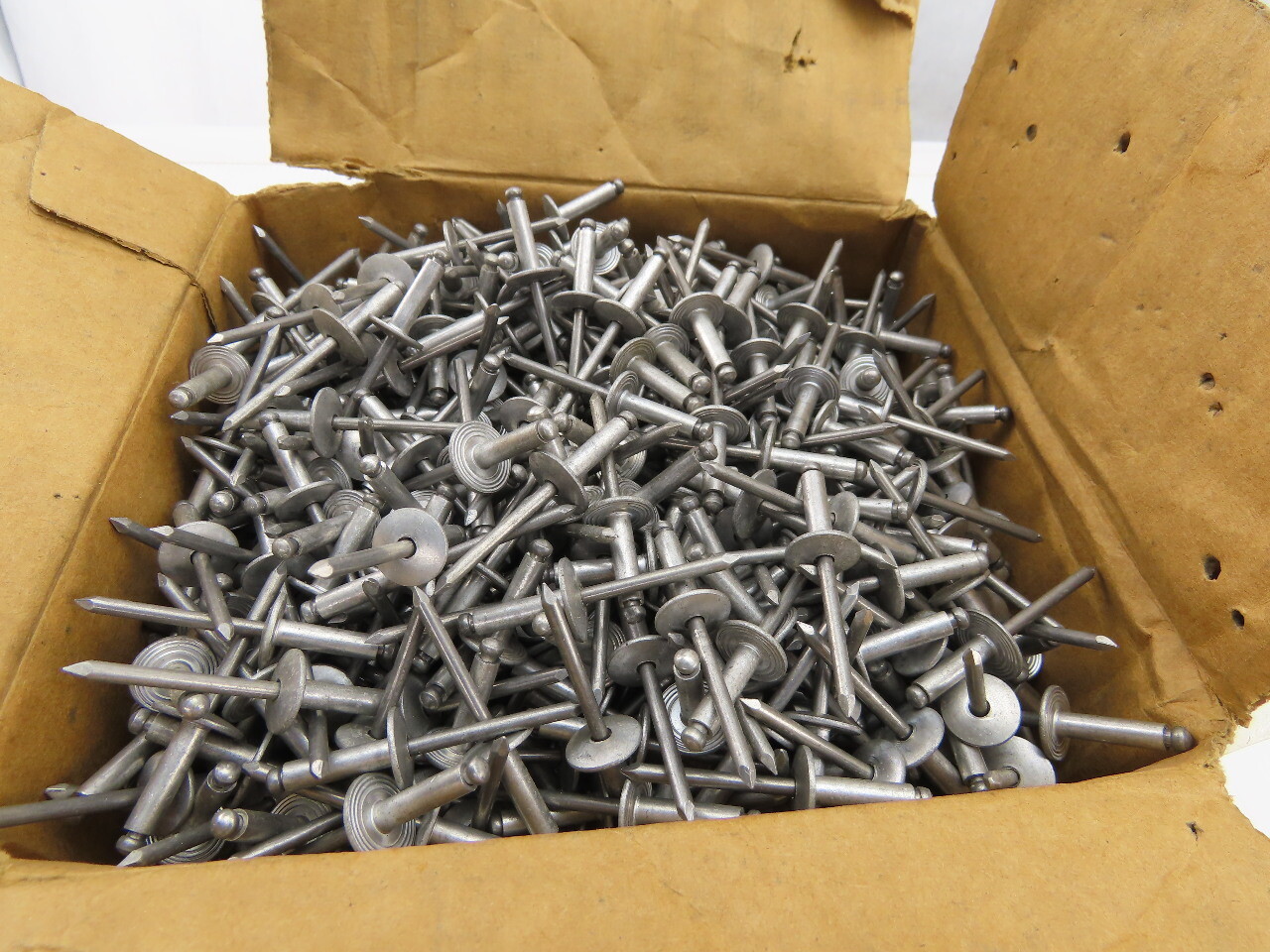Fastenal ABL68A 3/16" Dia .376-.500" Grip Range Aluminum Rivet Lot 250 ...