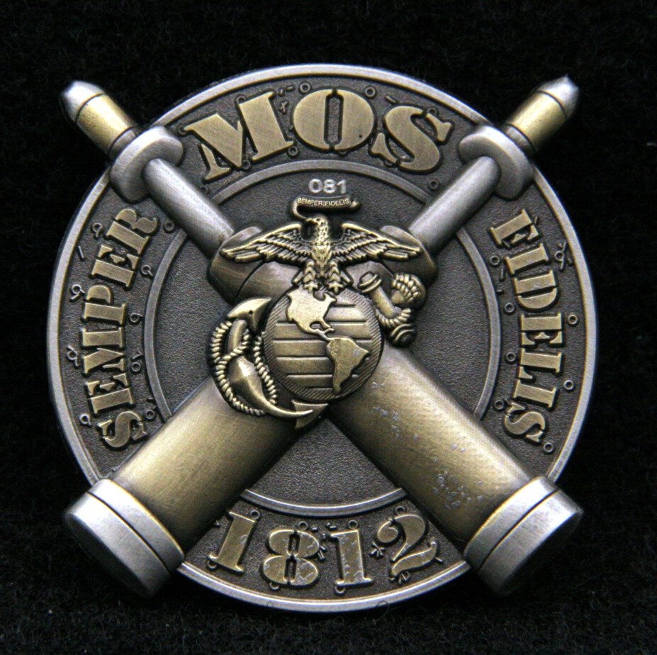 MOS 1812 M1A1 TANK CREWMAN CHALLENGE COIN US MARINES PIN UP BATTLE TANK ...