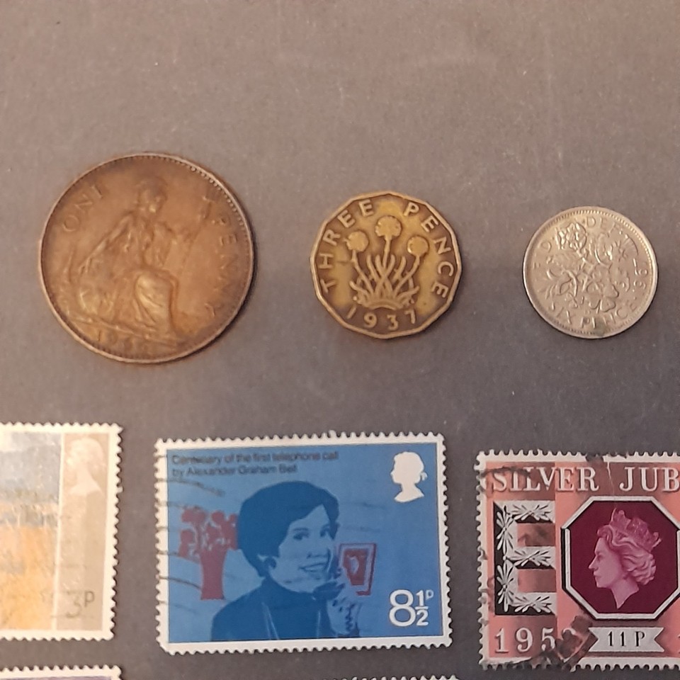 GB Stamps 117 Commemoratives All Off Paper. + 3 Free Coins See ...