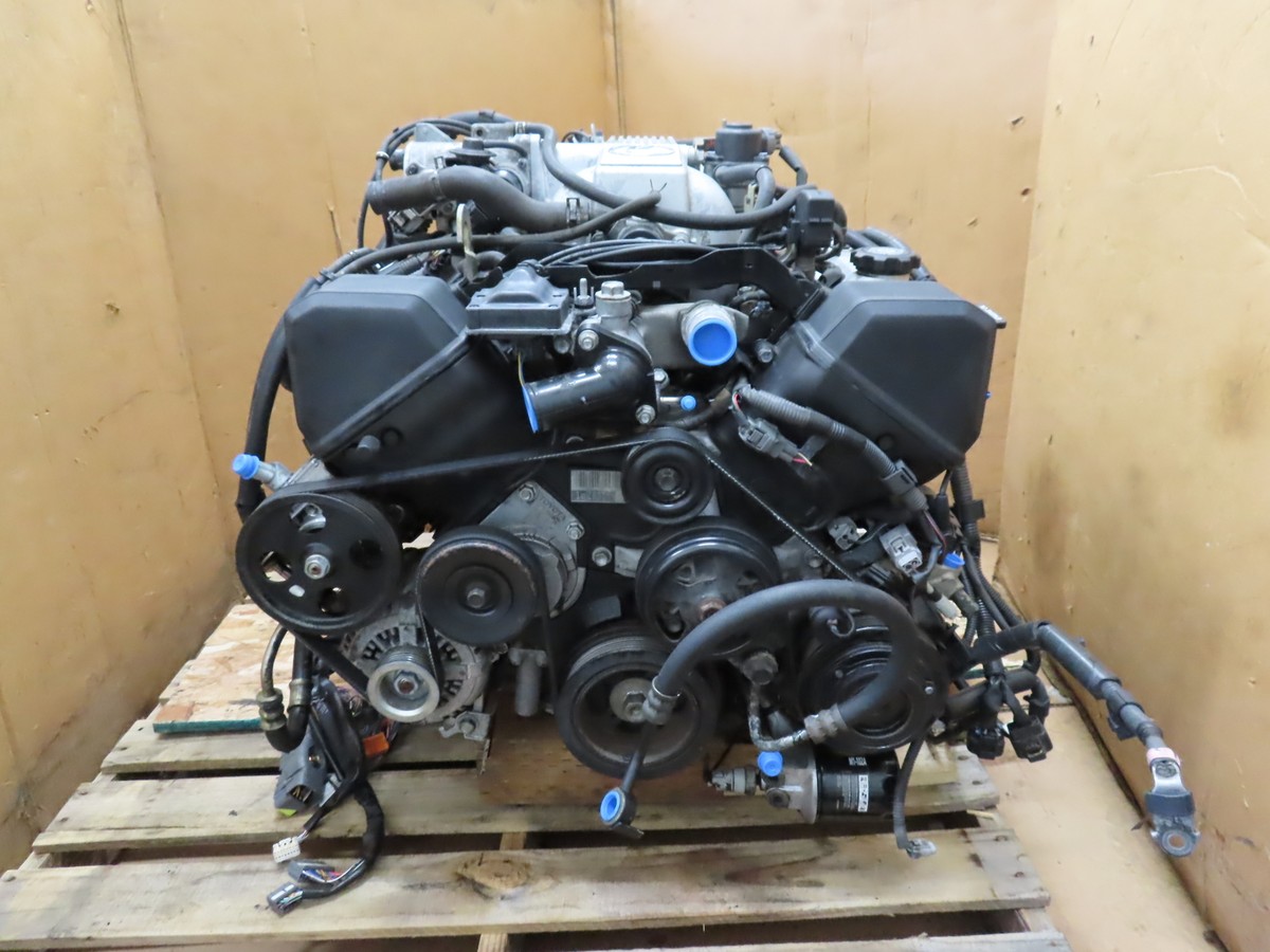 Lexus Engine V8