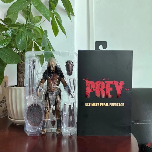 NECA Figure Prey Ultimate Feral Predator Action Figure Model Toys Joint ...