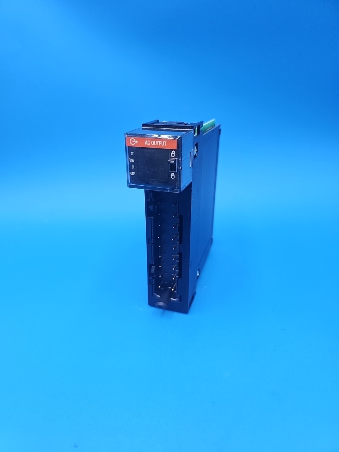 Allen Bradley 1756-OA16 Series A ControlLogix 16 Point AC Output Module ...