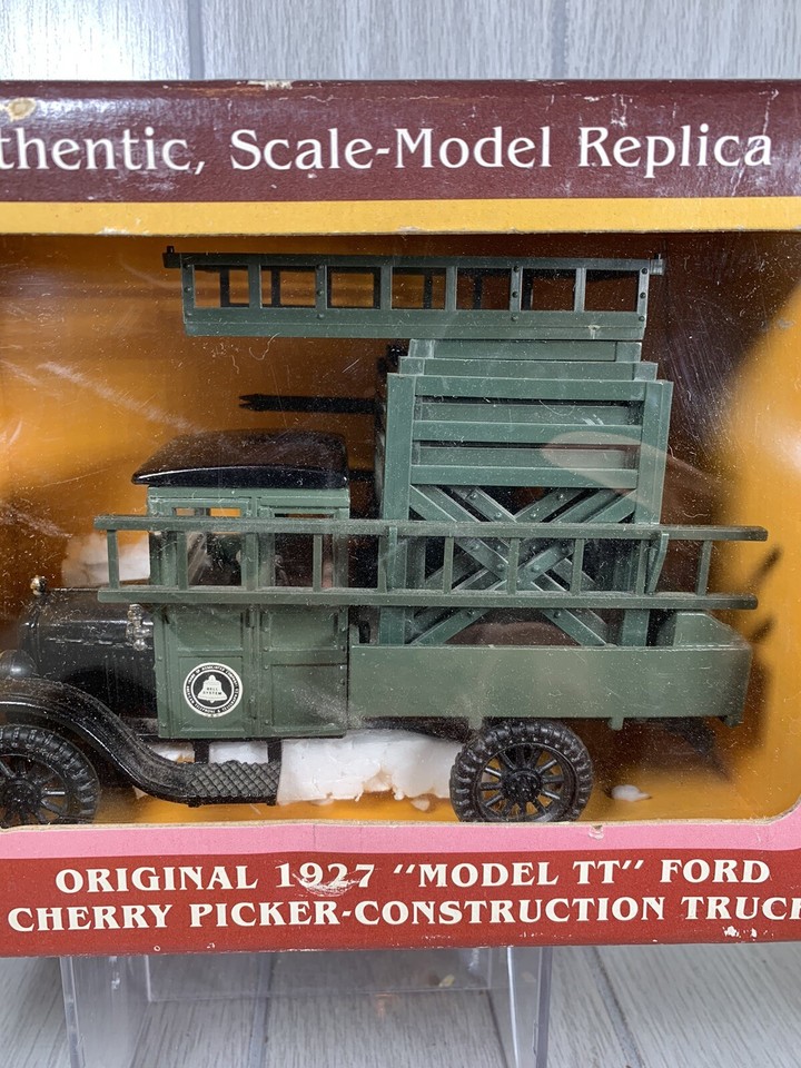 Yorkshire Co 1927 Model TT Ford Cherry Picker Construction Truck 1:25 ...