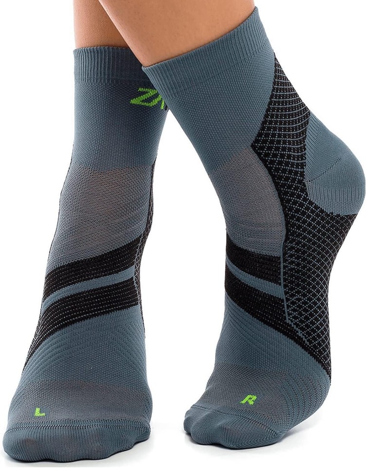 Plantar Fasciitis Socks for Ultimate Foot Support - Grey/Black Ankle ...