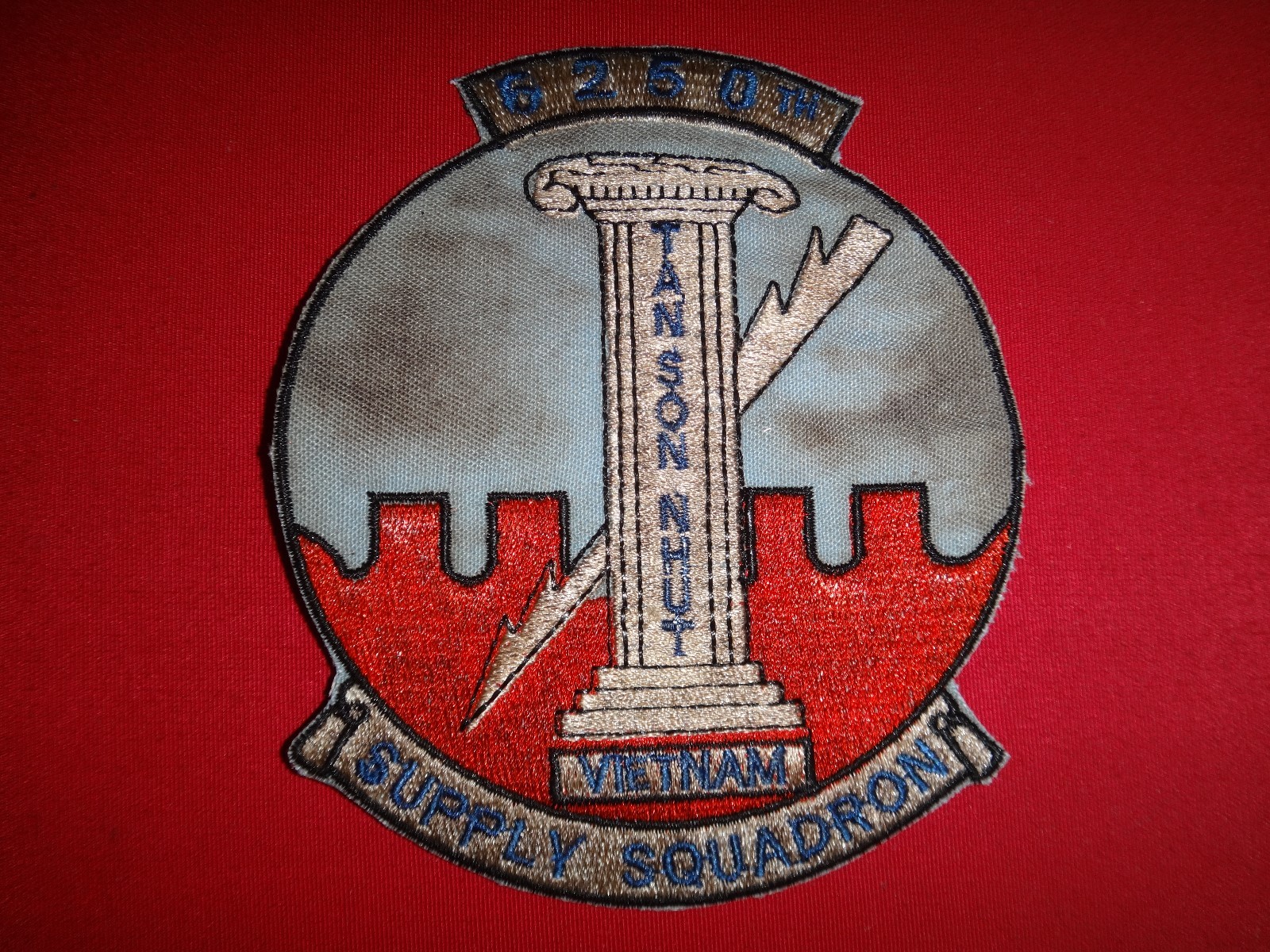 USAF 6250th Supply Squadron At TAN SON NHUT Air Base Vietnam War Patch ...