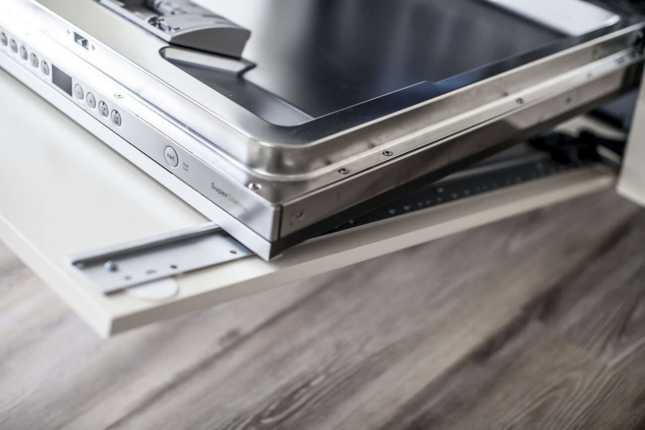 ️ IKEA BEHJÄLPLIG Gleitscharnier Adapter für Geschirrspüler 2025 Neues ...