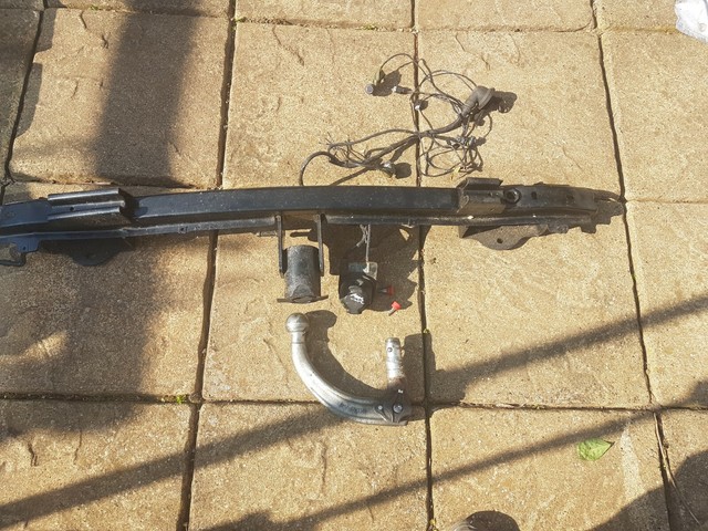 BMW 1 Series E81 E87 Detachable Tow Bar for sale online | eBay
