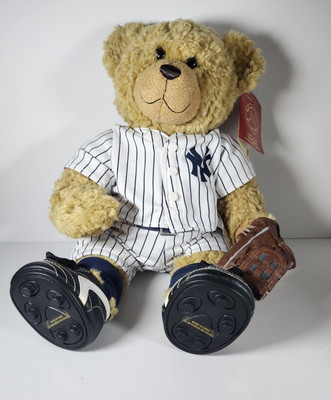 New York Yankees Build-A-Bear W/ Tags W/ Jersey, Shoes, Glove 17 ...