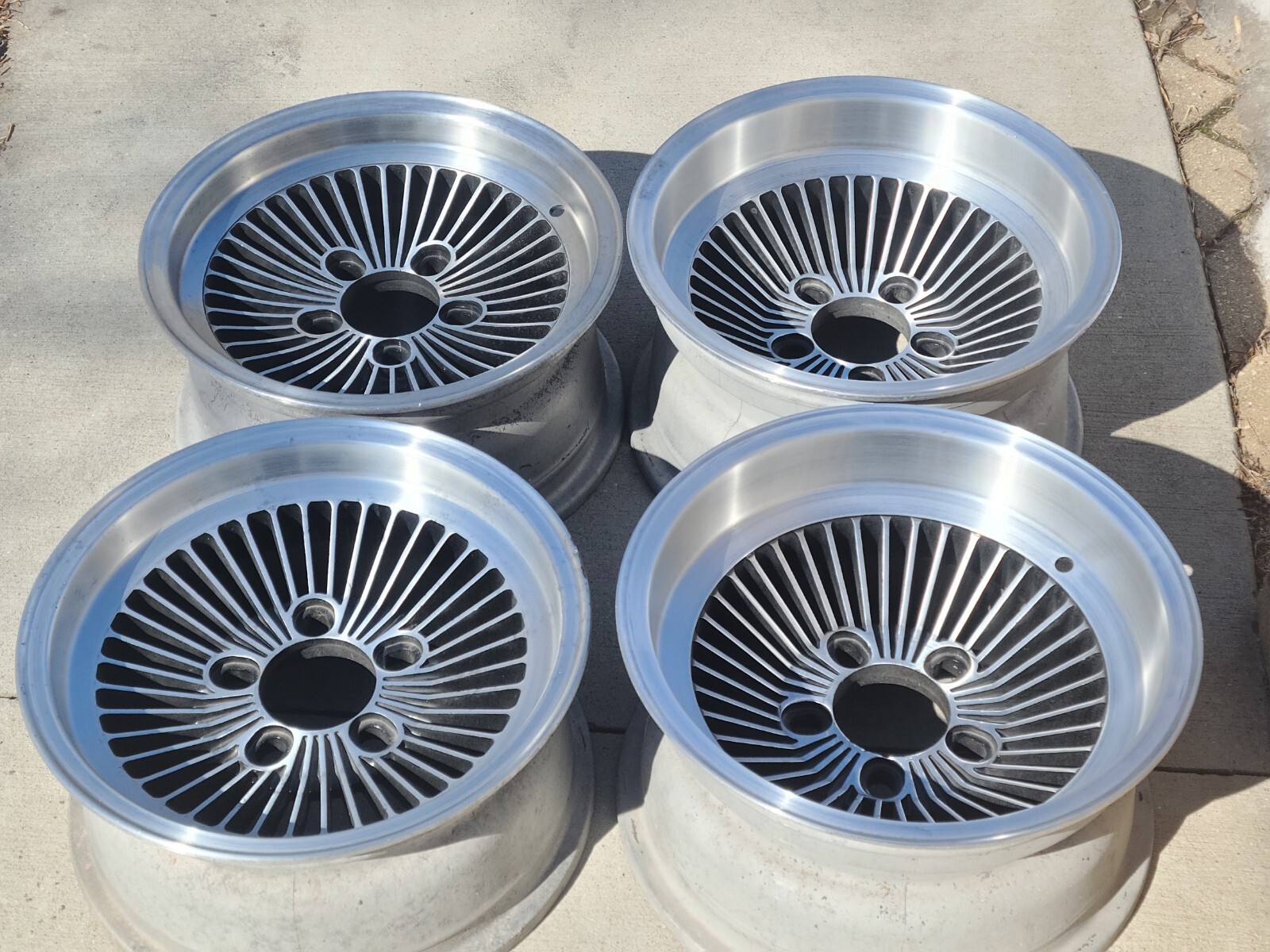 4 ET Turbine Wheels Staggered Set | 14x6.75 & 14x7.50 | 4.5x5 4.75x5 ...