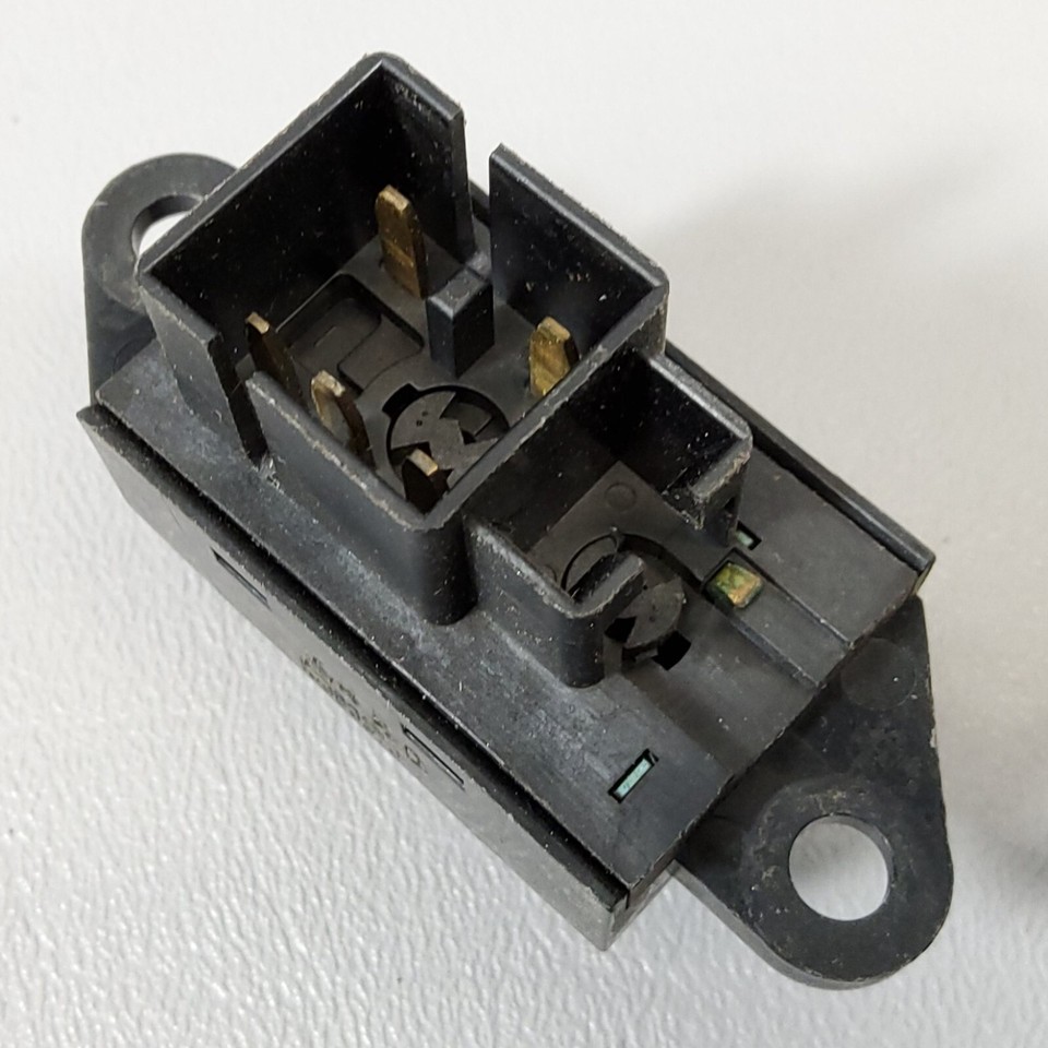 90-92 Firebird Gray Button Dash Mount Rear Hatch Defrost Switch TESTED ...