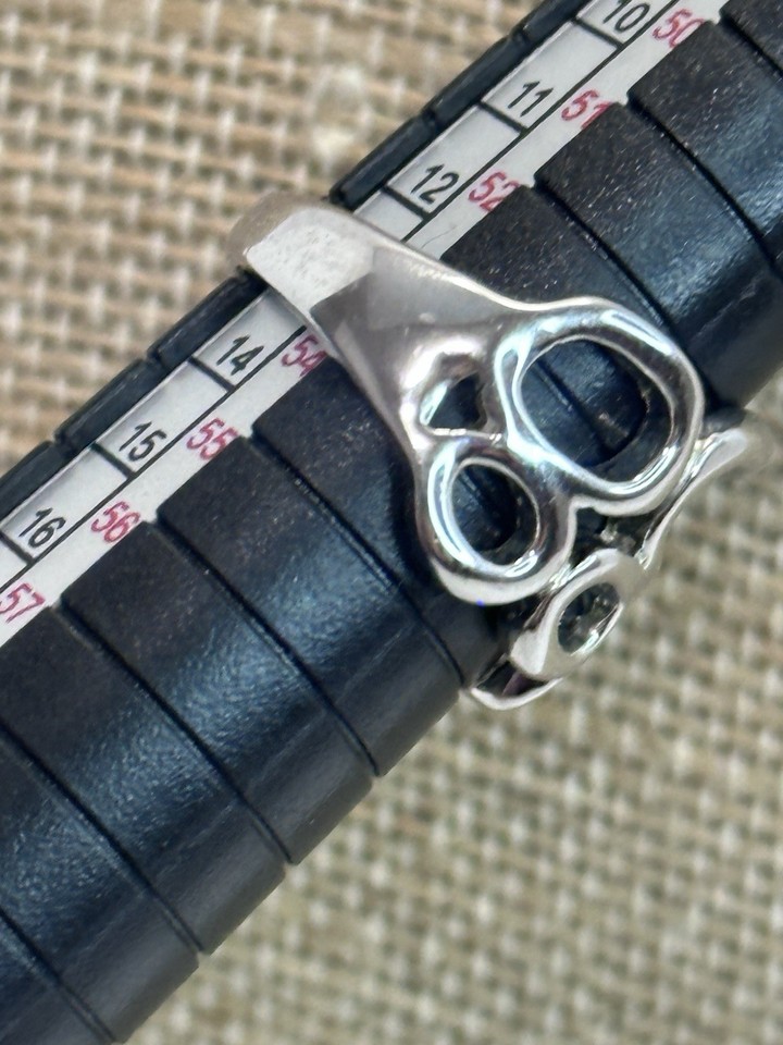 Lia Sophia “Structure/Synthesis” Cut Out Design Silver Tone Band Ring ...