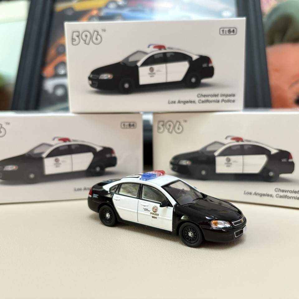 596 Model 1/64 Chevrolet Impala Los Angeles California Police Car Model ...