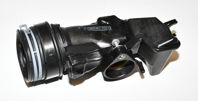 Volkswagen VW Golf 7 VII 1 0 85 KW Ansaugrohr 04C129656L online kaufen ...