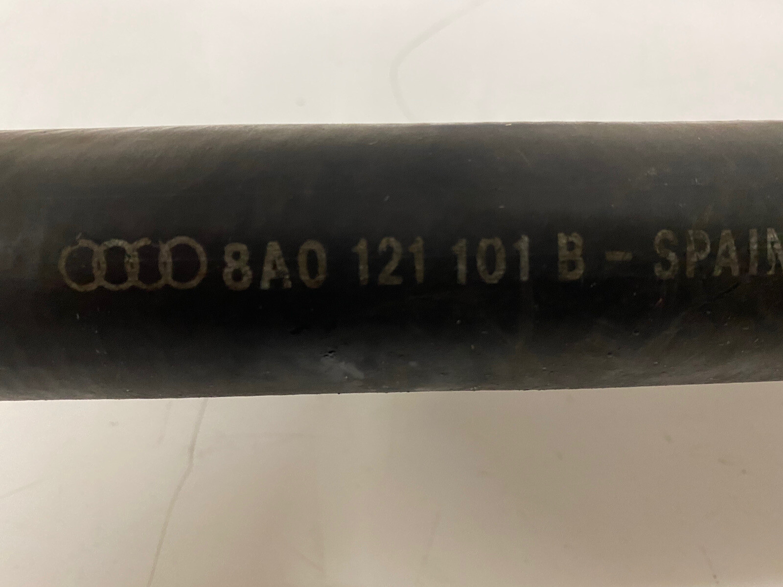 AUDI 80 B4 2.0 8V 1994 MODEL WATER HOSE 8A0 121 101 B 8A0121101B for ...