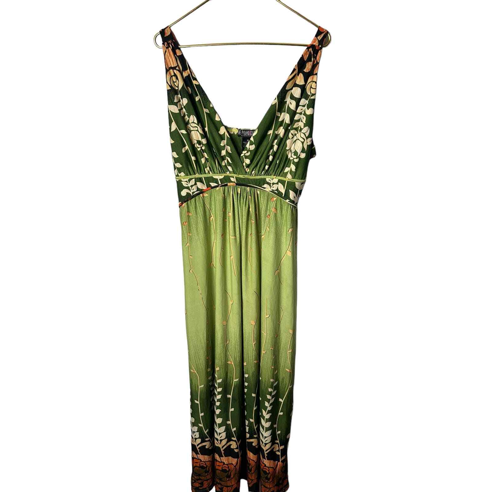 Pyramid Collection Maxi Dress Green garden Trellis wo… - Gem