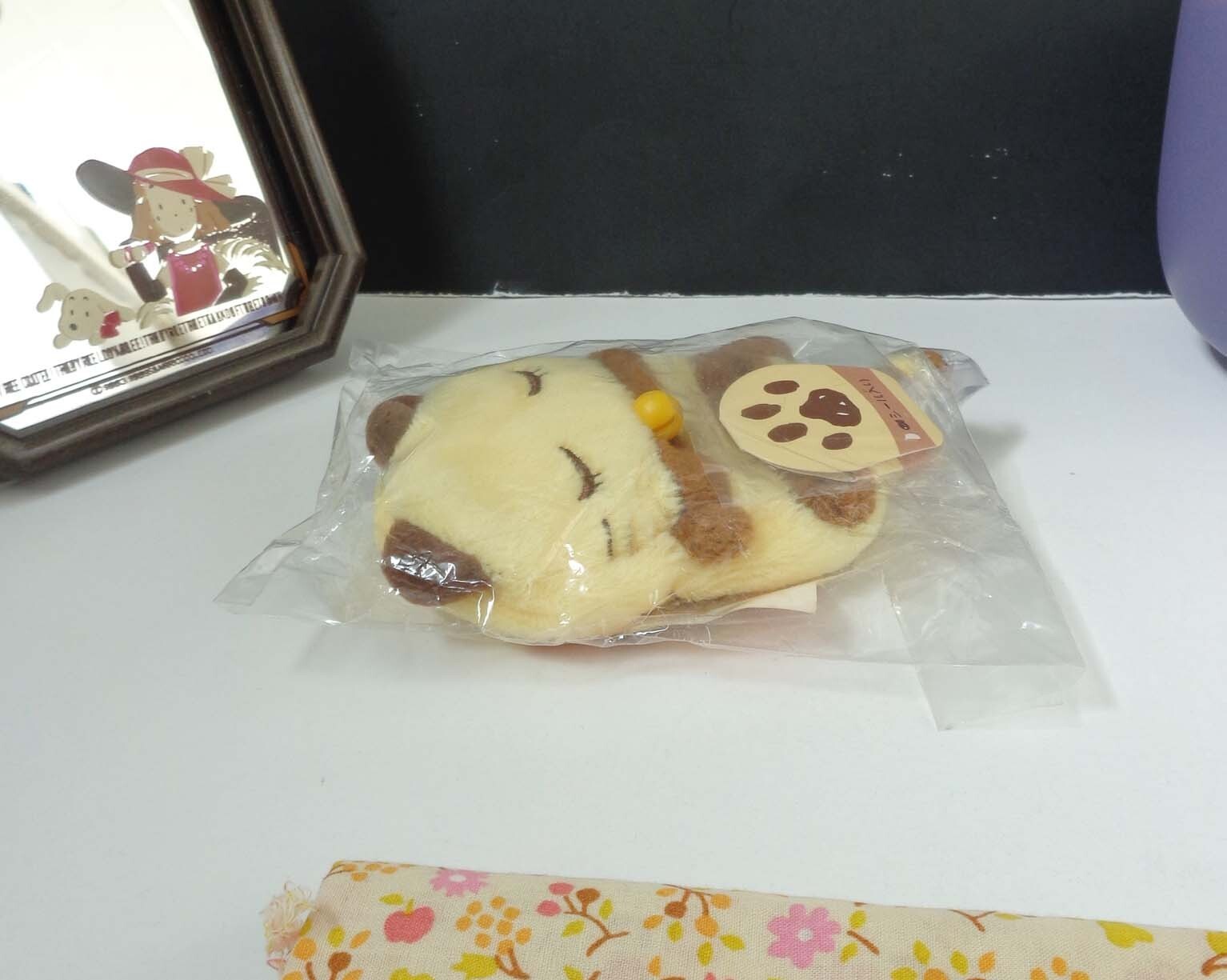 Sanrio Hello Kitty 2000 Nemukko Nyago Tabby Cat Mini Zip Plush Coin ...