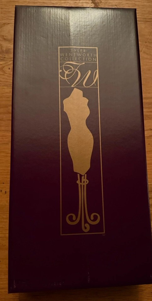 Tonner Tyler Wentworth CINNABAR 2003 Limited Edition Doll NRFB | eBay