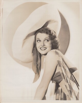 Ann Sheridan (1940s) 🎬⭐ Cheesecake Swimsuit - Alluring Glamorous Photo ...