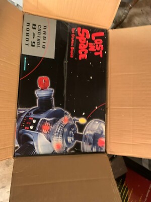 1998 TRENDMASTERS LOST IN SPACE NEW IN BOX 24” REMOTE CONTROL B-9 ROBOT ...