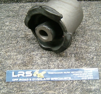 LAND ROVER DISCOVERY 3 & 4 FRONT SUSPENSION LOWER ARM REAR BUSH ...