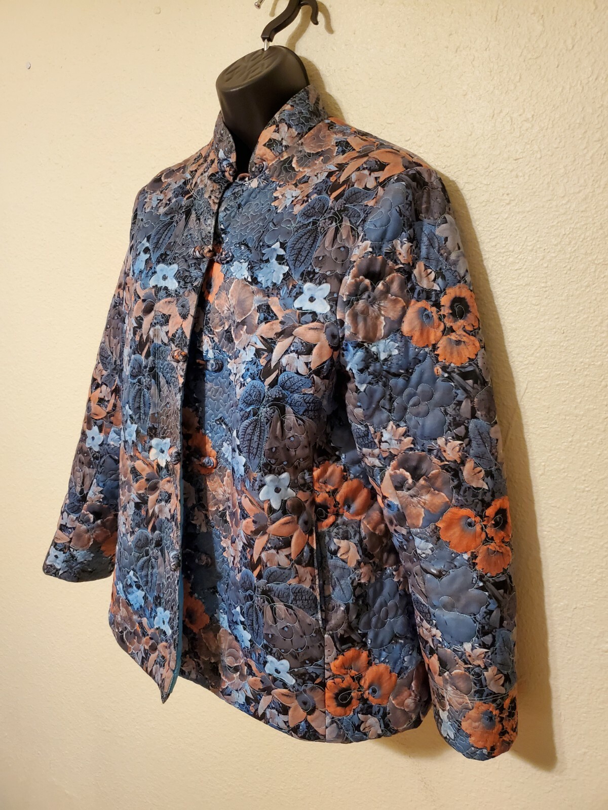 Vintage 70's Blue Floral Quilted Asian Jacket Cardig… - Gem