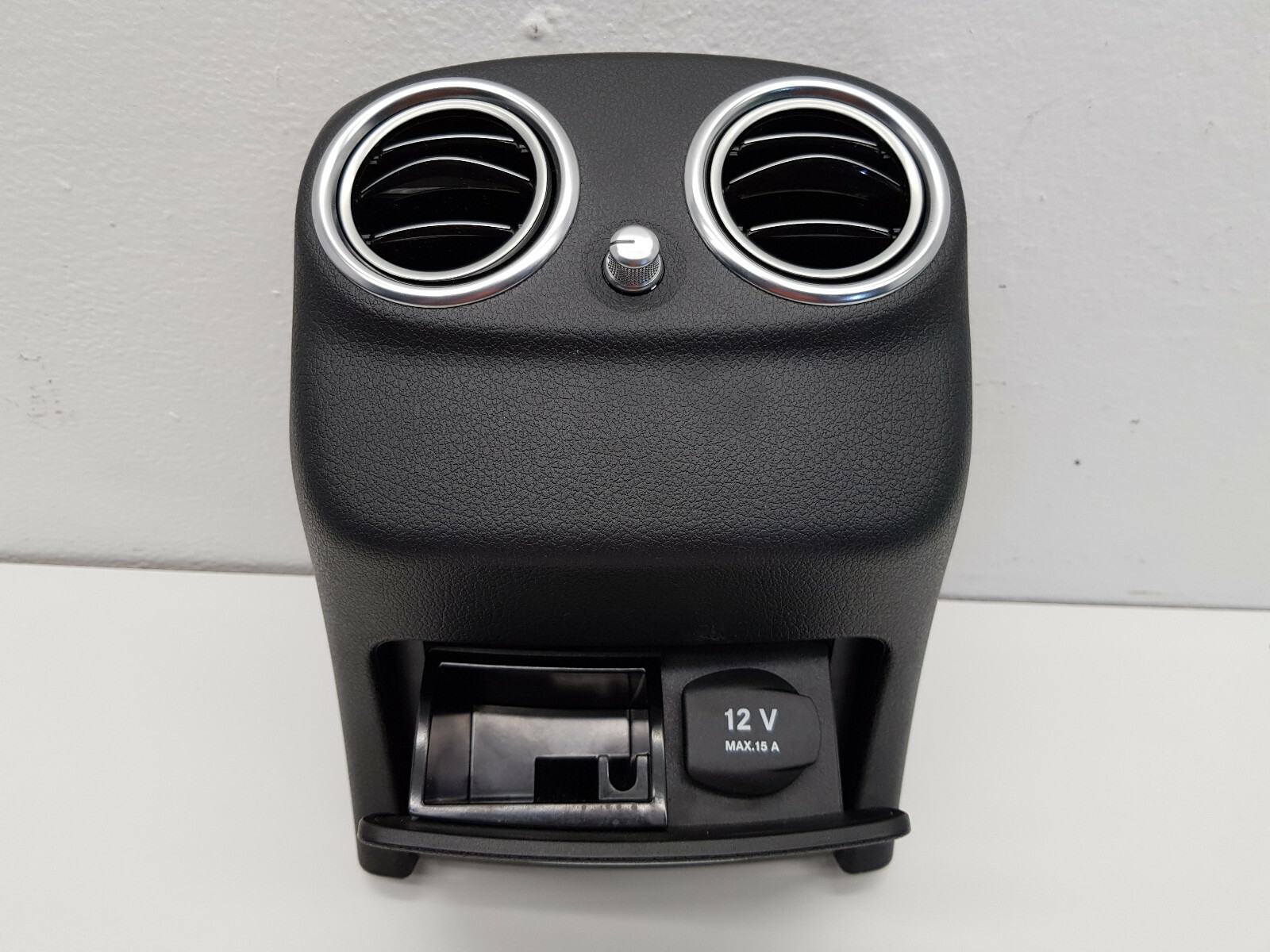 MERCEDES E Class W213 Center Console Rear Dual Air Vent With Socket ...
