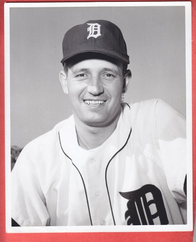 1958 TIGERS TEAM ISSUE 8 X 10 GLOSSY TYPE 1 PAUL FOYTACK | eBay
