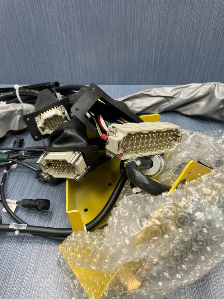 FANUC Cable Assembly A05B-1333-H506 For Robotic Arm | eBay