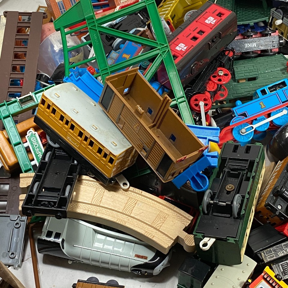 Thomas TrackMaster TOMY Plarail ForParts AsIs Motorized Capsule ...