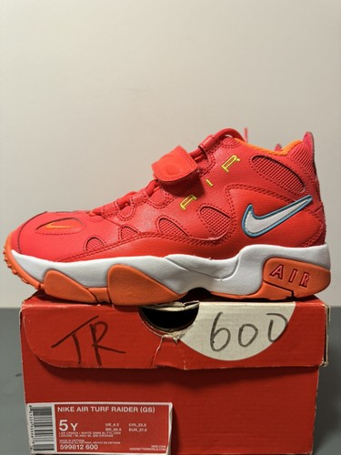 Nike Air Turf Raider GS Laser Crimson/Orange Big Kids Size 5Y 599812 ...