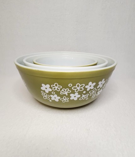 Set of 3 Pyrex Nesting Mixing Bowls Crazy Daisy Spring Blossom Green ...