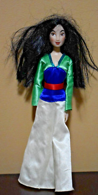 Disney Store Princess Mulan Classic Doll 12 Inch Barbie Disney ...