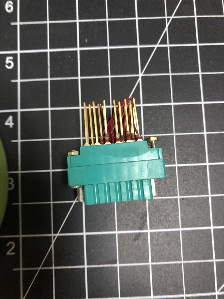 ELCO 8016- 20 Pin socket, Reclaimed Connector Complete With Gold Pins ...