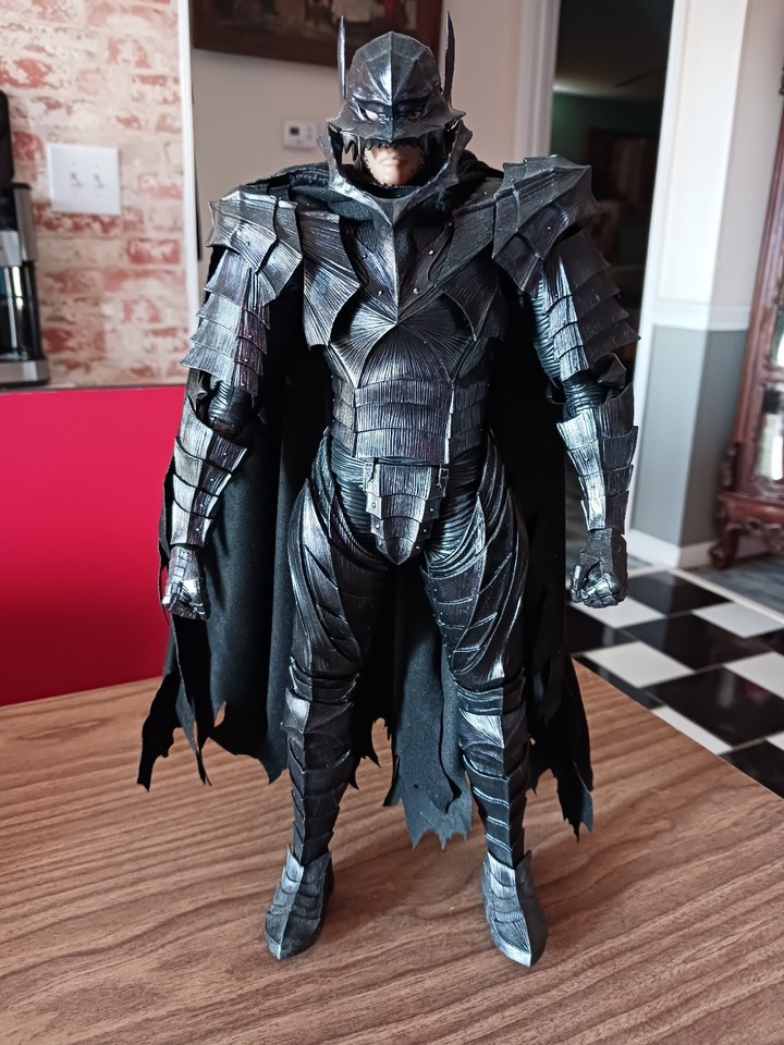 Threezero Berserk Berserker Armor Guts w/ Light Up LED Head 1/6 Action ...