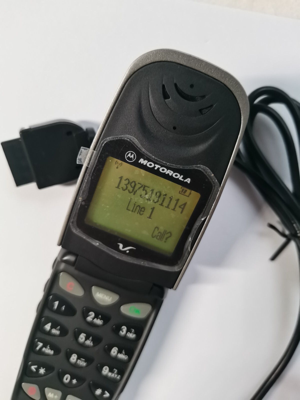 Fully Working Very Very New Motorola v8088 unlocked 2G GMS Vintage ...