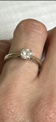 9ct 375 white gold engagement ring DIA 0.50ct diamond Solitaire size L ...