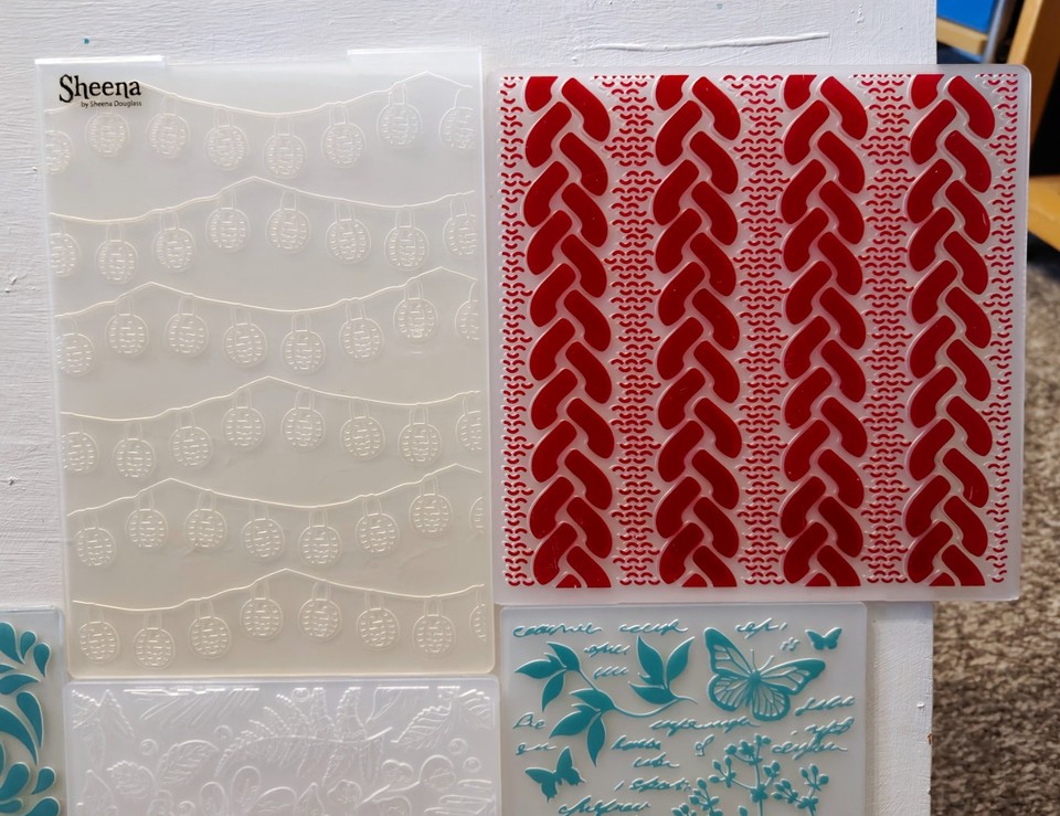 Mixed Lot of Embossing Folders x 7 - Cable Knit, Flowers, Lanterns ...