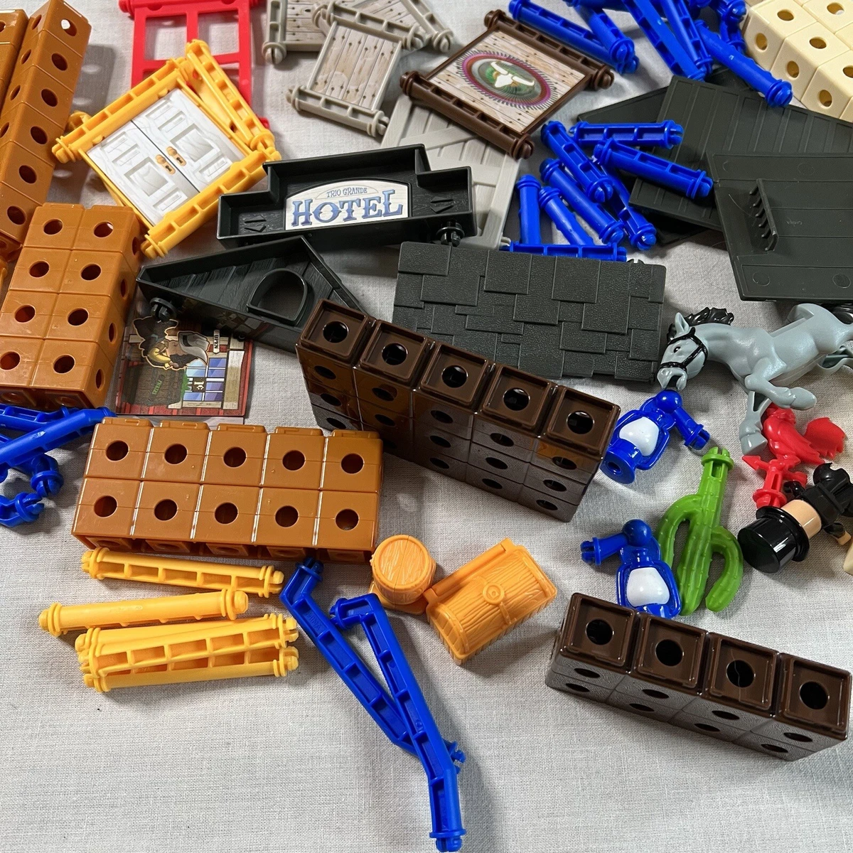 Fisher Price Trio Building Blocks Western Town - glwec.in