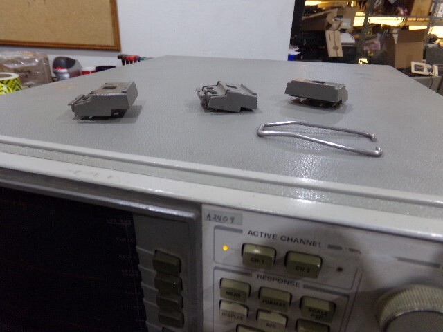 HP 8752A Network Analyzer 300kHz- 3GHz OPT. 003 * For Parts. Dim ...