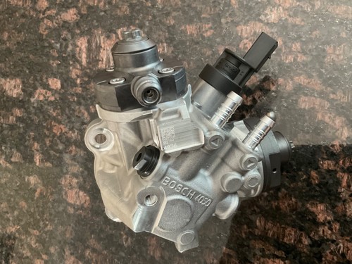 Genuine BMW N57 Engine, High Pressure Pump #13517824476 | eBay