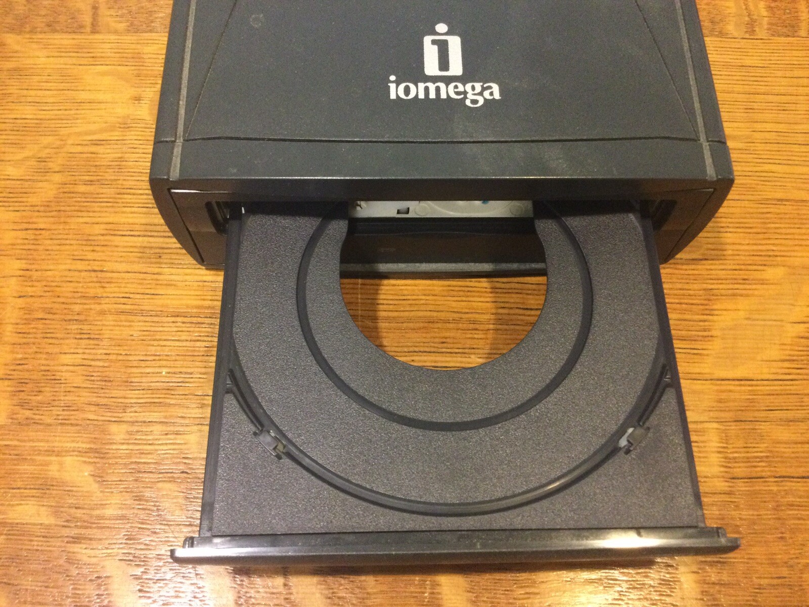 iomega CD-RW 52X24X52 USB 2.0 External Drive for PC & Mac model ...