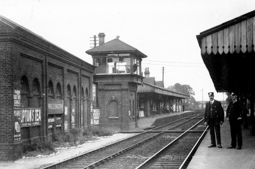 LBSCR Wallington Station & Signal Box Rail Photo | eBay