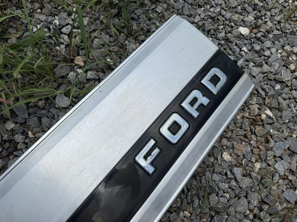 1987-1996 Ford F150 Tailgate Trim Finish Panel Back Molding Gate ...