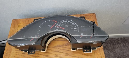 1998-2002 Chevrolet Camaro SS Z28 LS1 V8 Instrument Cluster Gauge ...