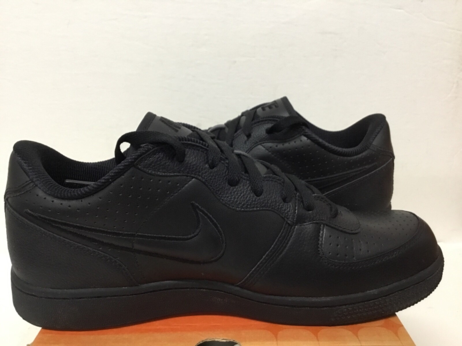 Nike Air Zoom Infiltrator Mens sneaker #311191 001 size 10 Black 2006 ...