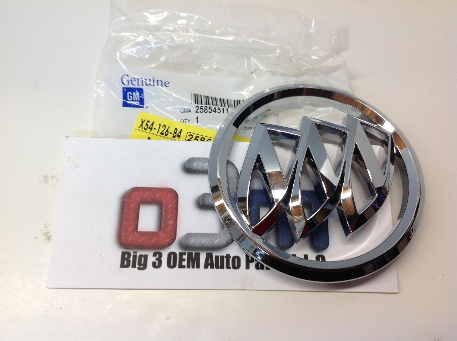 08-13 Buick Enclave 08-12 Lucerne Tri-Shield Front Grille Chrome EMBLEM ...