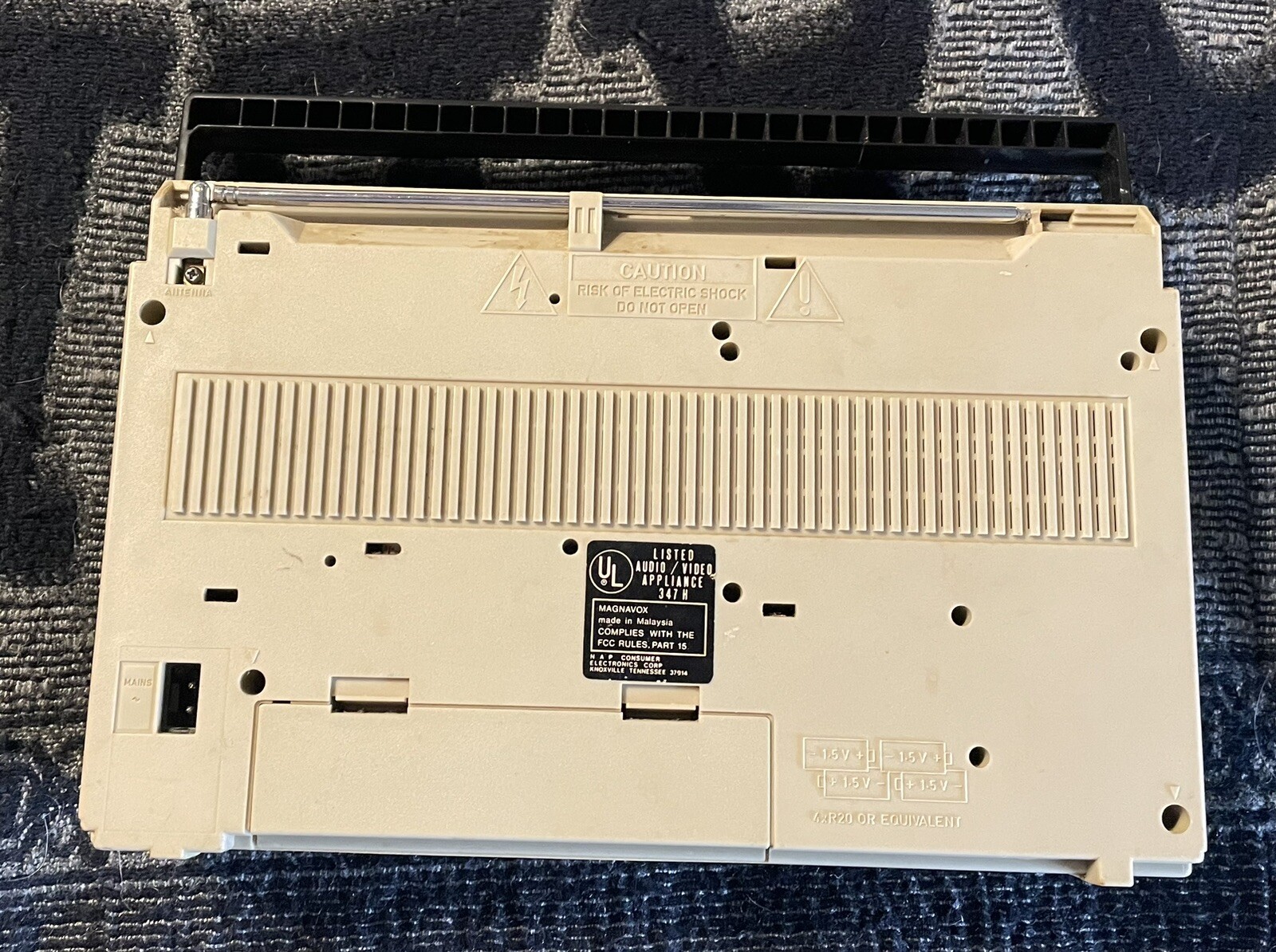 Magnavox D7140 AM/FM Radio RT Tape Deck Boombox Cassette Player READ ...